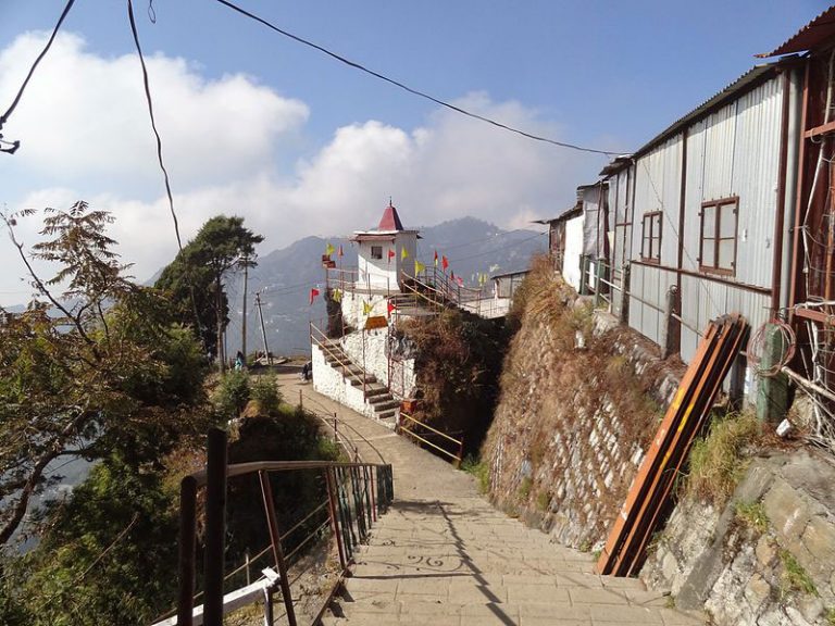 Gun Hill, Mussoorie - Entry Fee, Visit Timings, Things To Do & More...